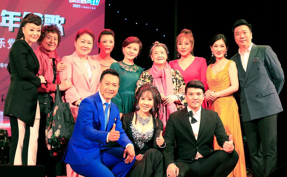 "Chinese Nightingale" Zhu Fengbo is 84 years old, still in good spirits ...