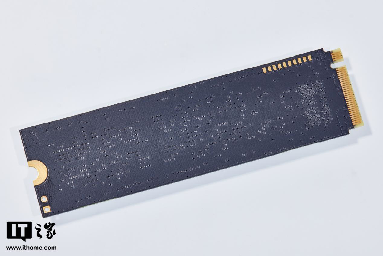 Longsys FORESEE XP1000 1TB SSD experience: mainstream performance, ultra-low heat - iMedia