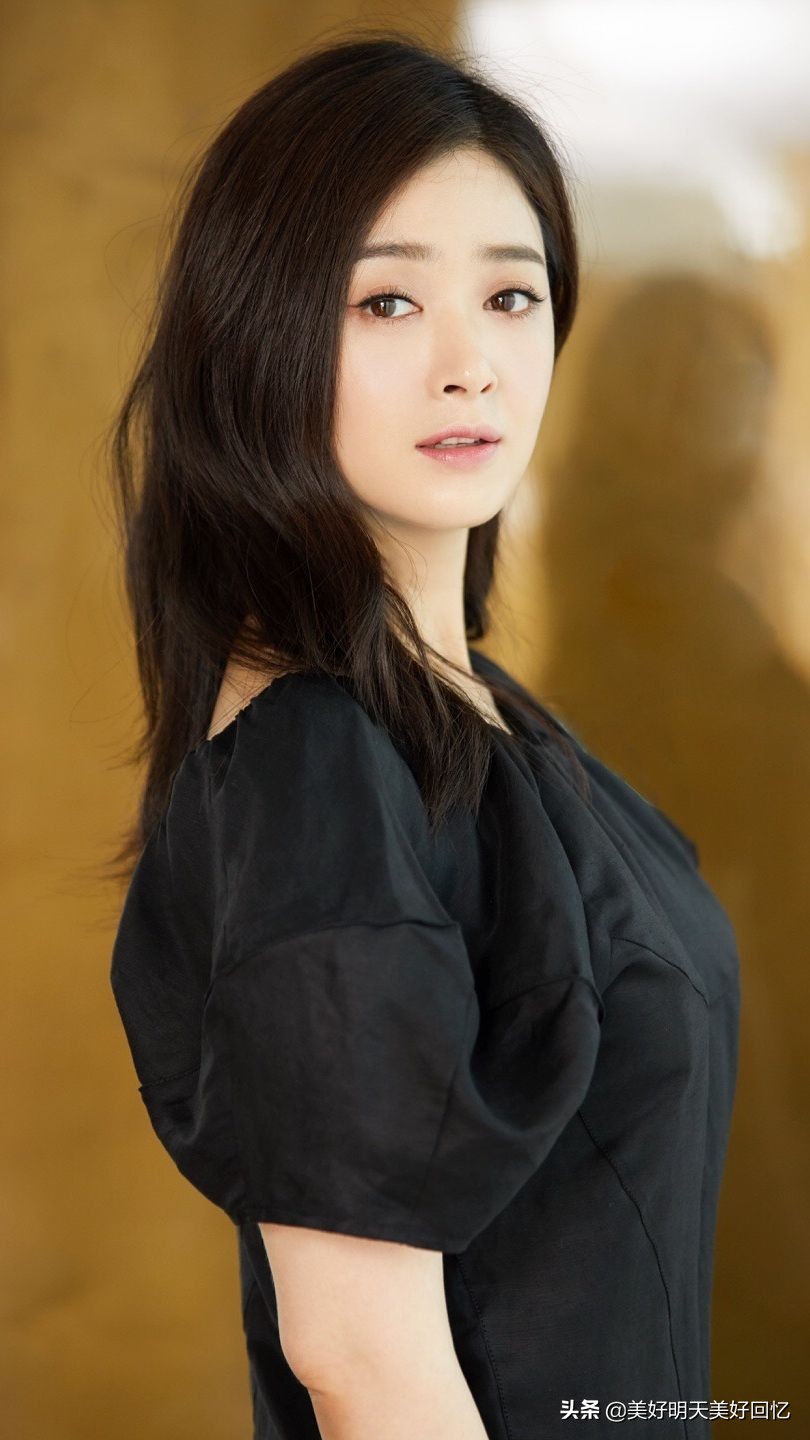 Elegant and charming-Jiang Xin - iMedia