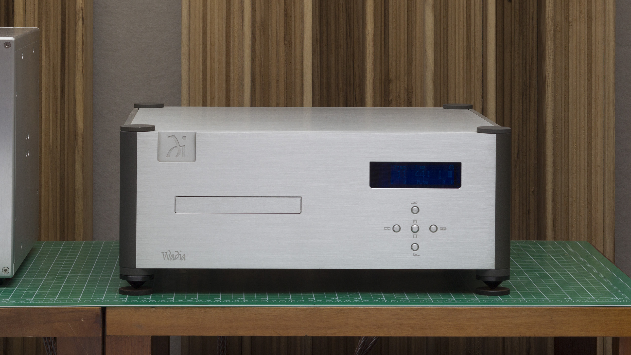 HIFIDIY论坛-49年入国军？Hi-End入门级CD机Wadia 381体验 - Powered by Discuz!