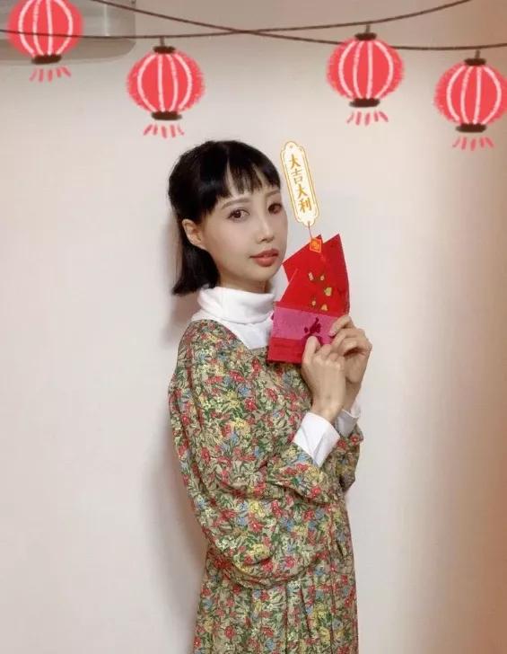 Li Mingwei, a 31-year-old singer, died of cancer and was disfigured by ...