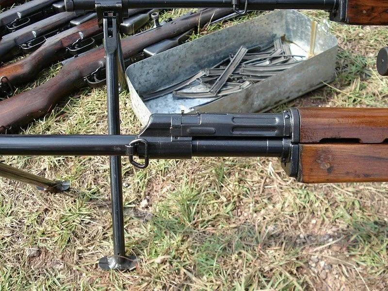 Brief Introduction of the Unpretentious "Bayi Bar" Type 81 Rifle - iNEWS