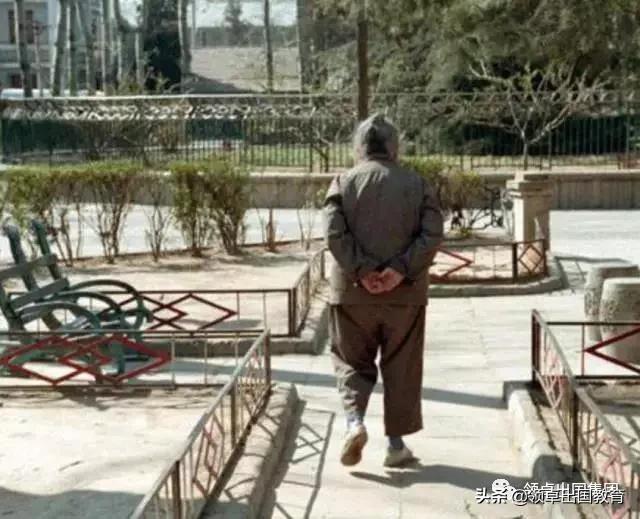 "Character" "Madam Curie of China": He Zehui - iNEWS