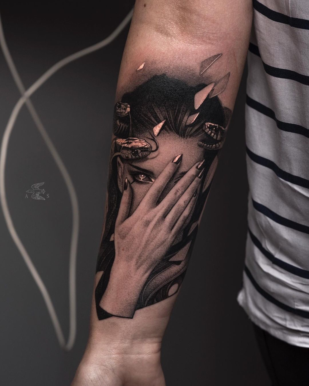 Arm portrait tattoo - iNEWS