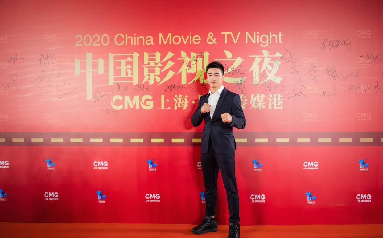 Huang Xiaoming's fitness photos are hot search! Wang Yanlong: Thank you ...