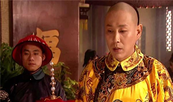 After excavating the tomb of Aunt Su Ma, there is a large jar inside ...