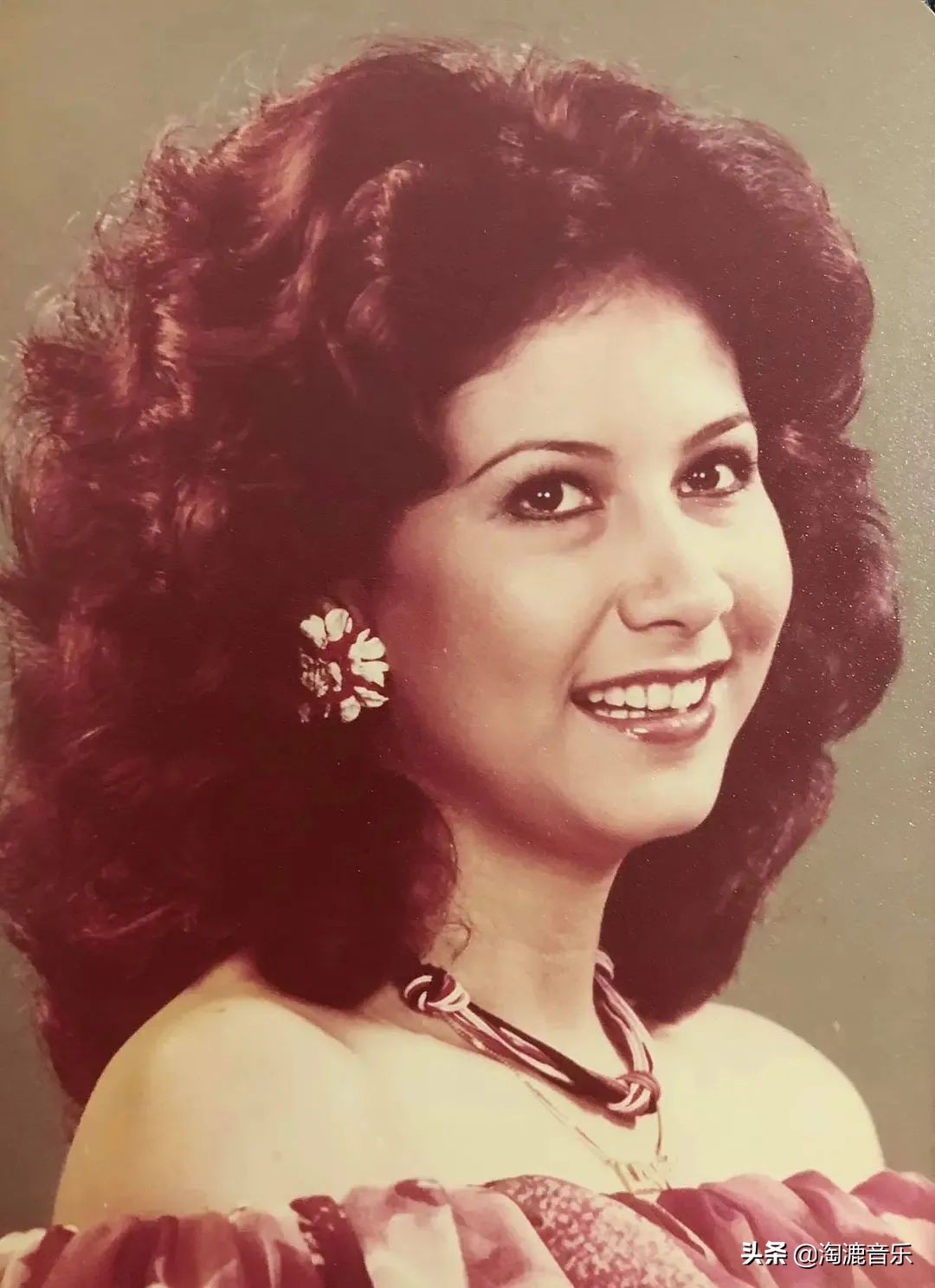 A generation of singer Zhen Ni: For her dead husband and daughter, 46 years of horizontal and ...