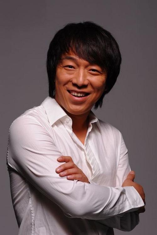 Huang Bo, with an annual income of more than 100 million yuan, actually ...