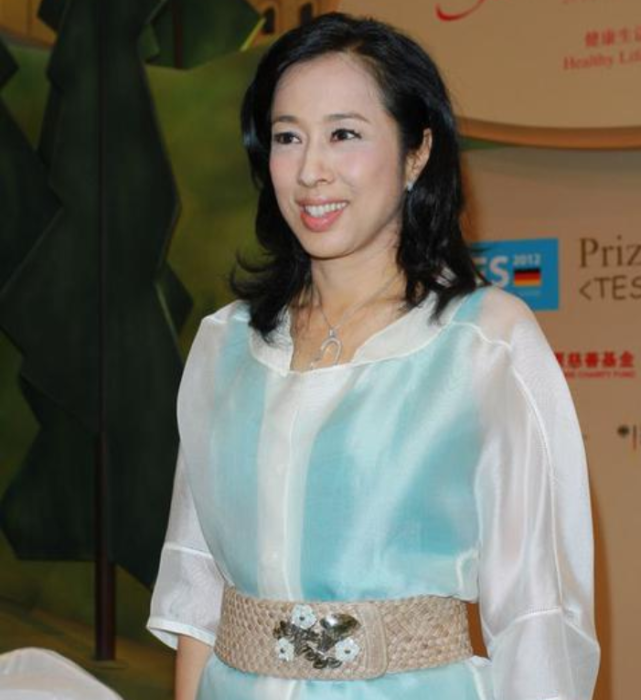 Zhu Lingling: 19-year-old became the champion of Hong Kong sister ...