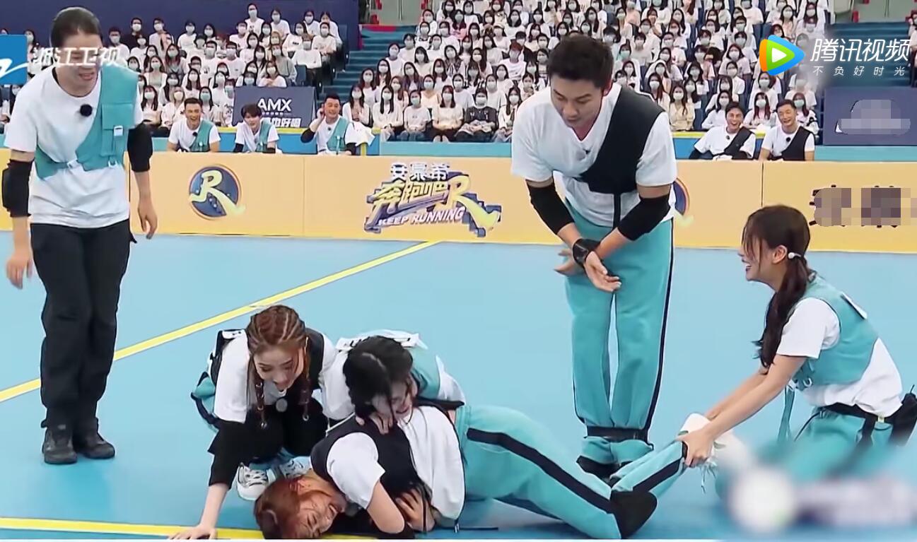 Zhang Hanyun poked the sore spot of "Running Man" with a single ...