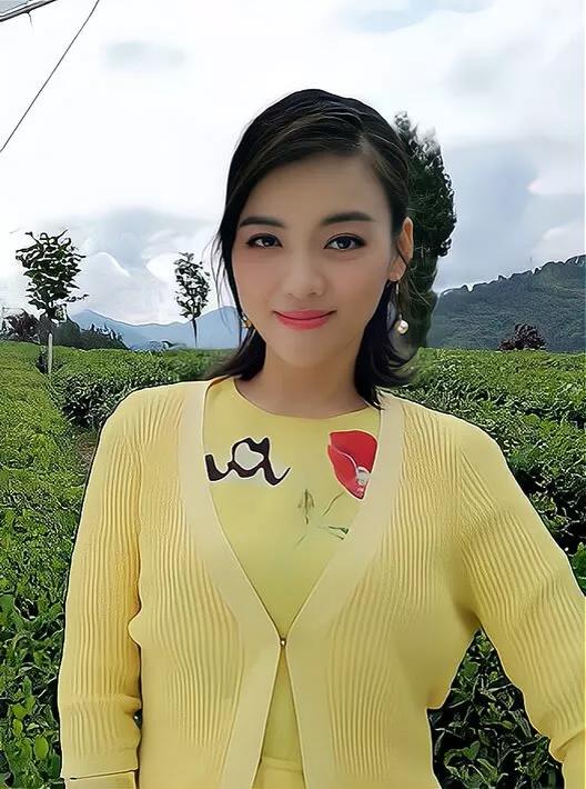 Chen Sisi sing home - iNEWS