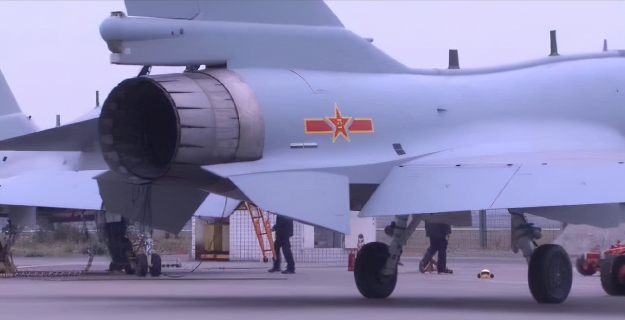 After the replacement of the WS-10C engine, the thrust-to-weight ratio ...