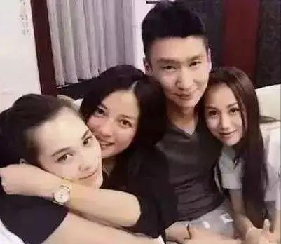 How long will Zhao Wei, who is wearing the "Japanese Army Flag", make ...