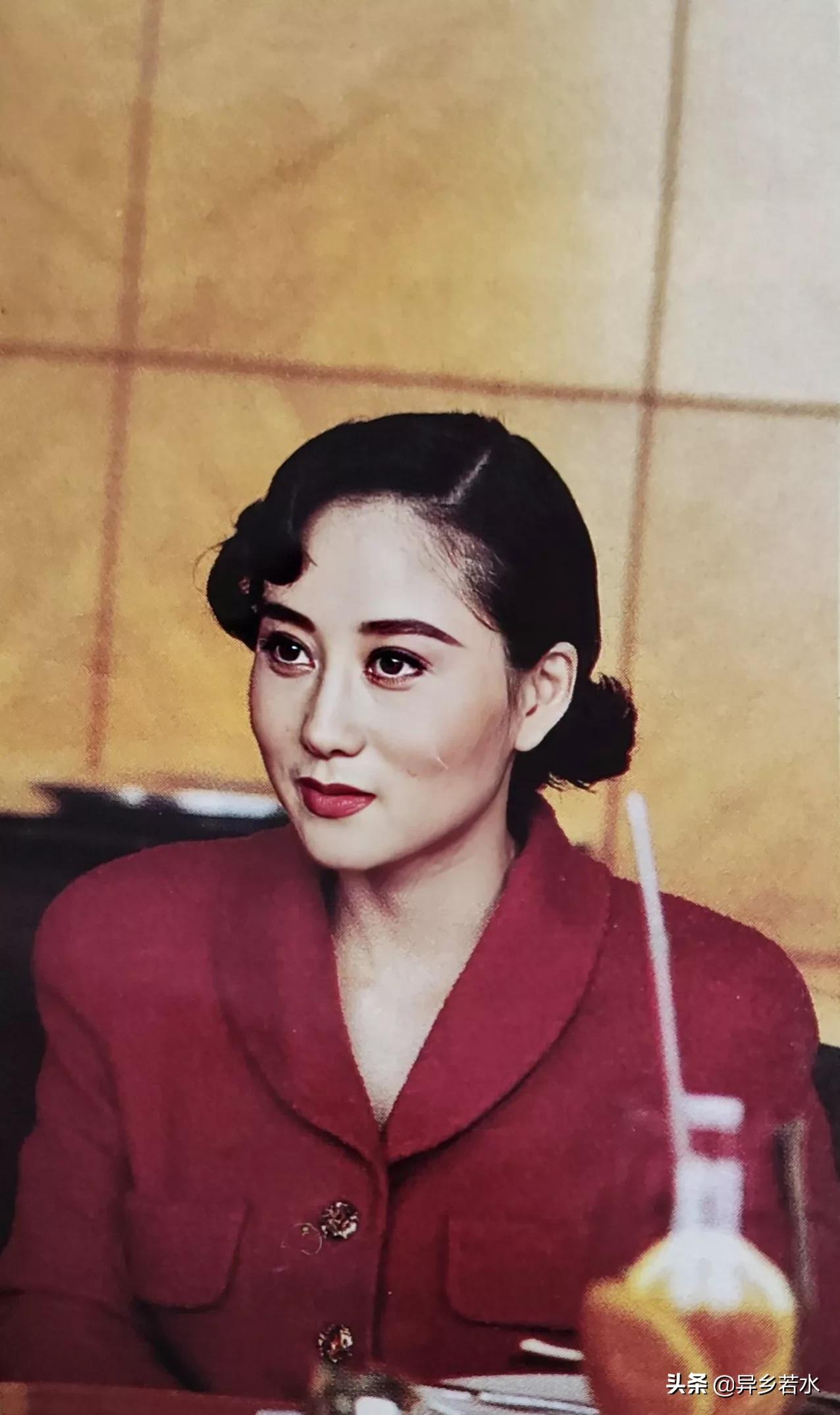 Photo of "Miss Asia" Li Zhi - iNEWS