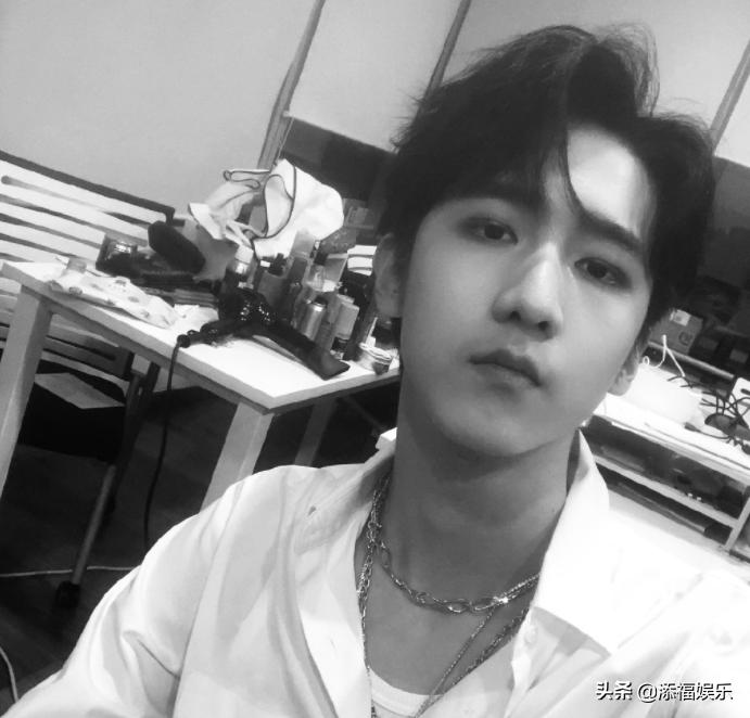 Zhao Rang was photographed living with his junior sister. Less than two ...