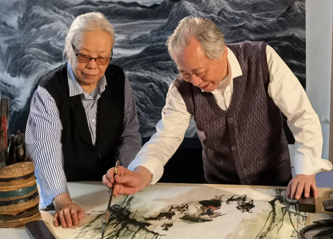 The art world of Jiang Kun and his wife - iMedia