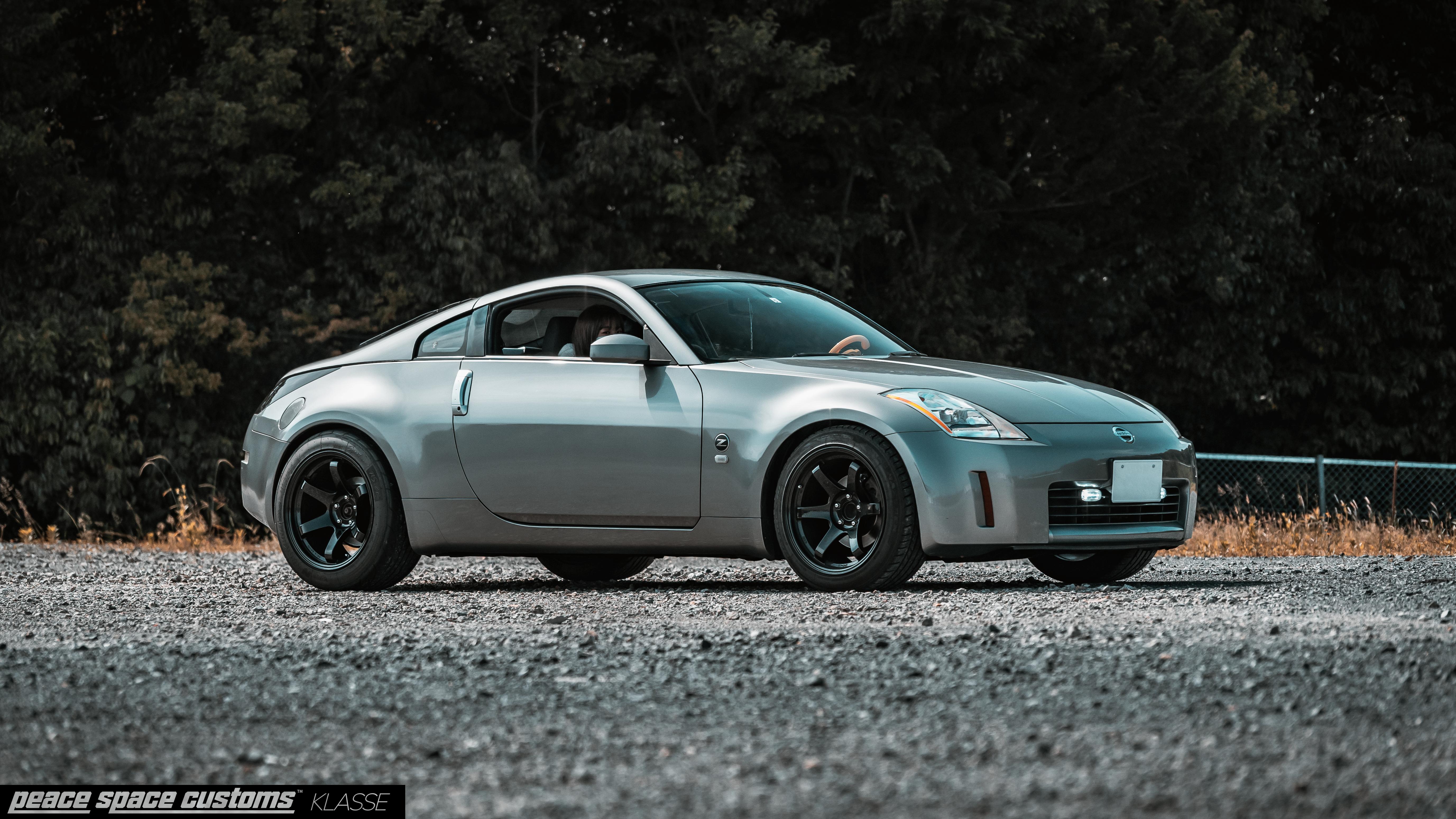 Chinese riders in Kyoto, Japan gather together with JDM in a foreign ...