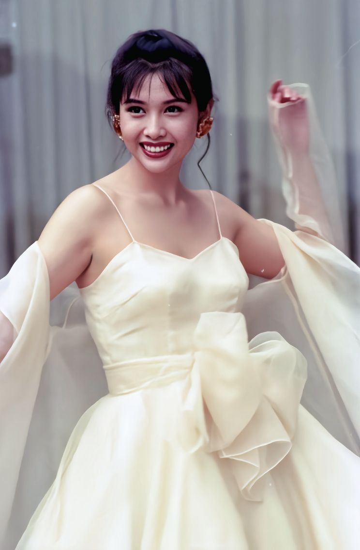 The 52-year-old Qiu Shuzhen has a very good temperament. She wore a ...