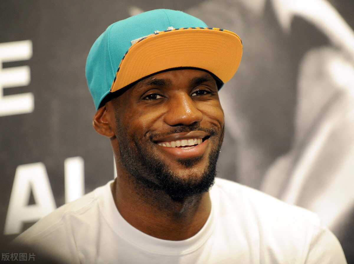 The Lakers defeated the Suns. Is James old? - iNEWS