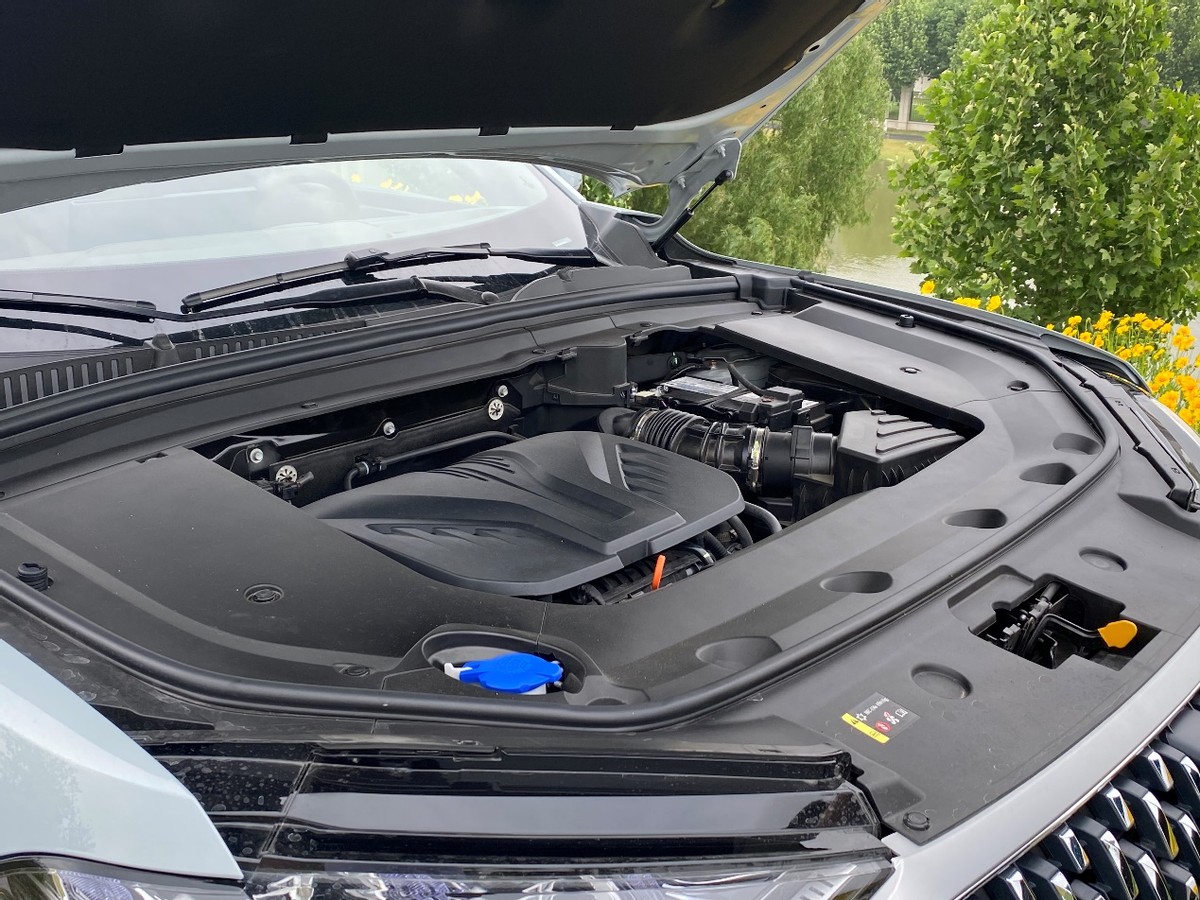 2.0T +48V輕混，起步僅需0.3秒，體驗魏派摩卡到底有多出色 - 資訊咖