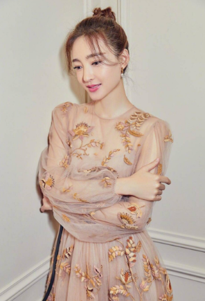 Wang Likun lived with him for 8 years and gave him the best youth, but ...