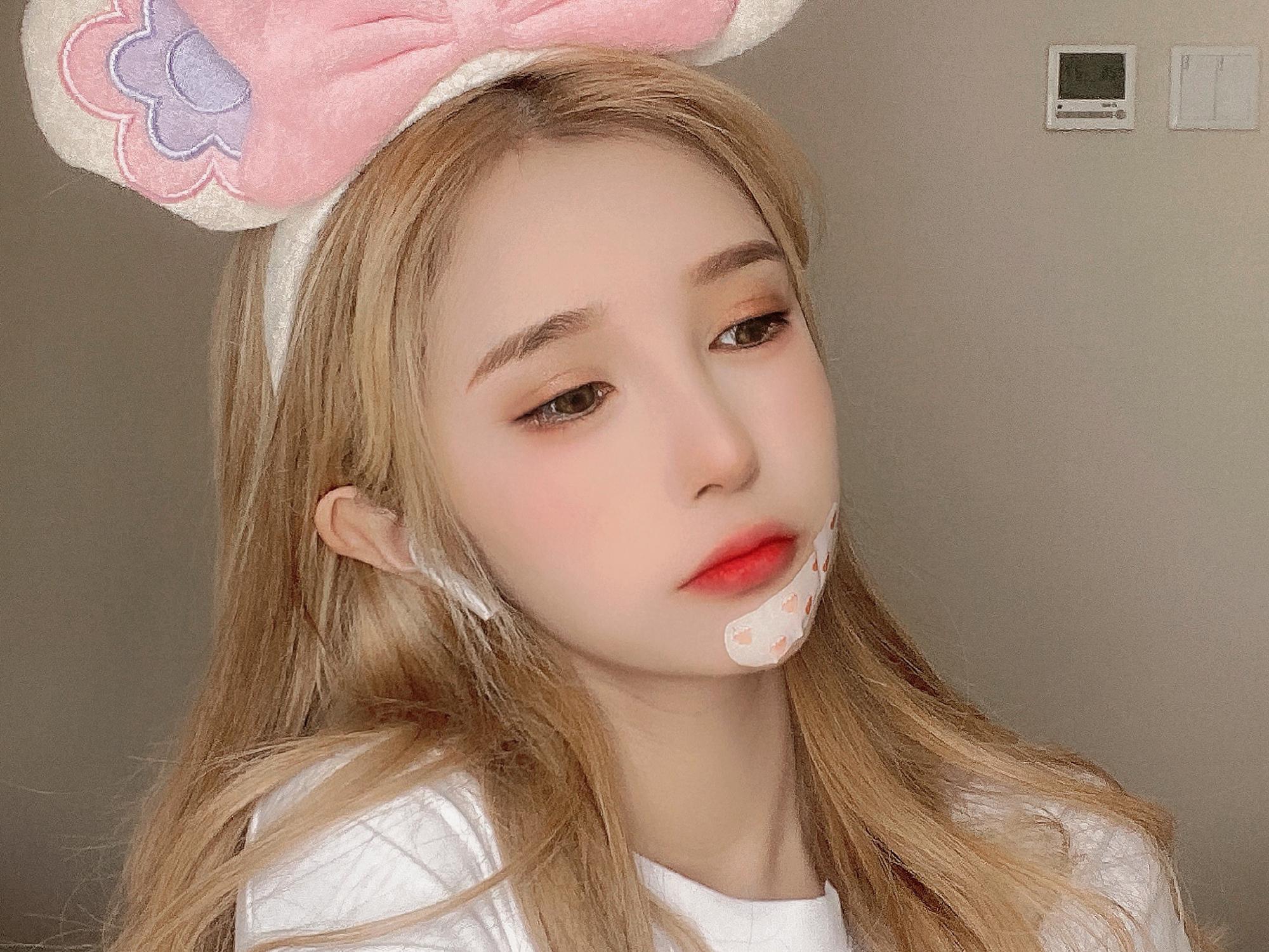 Yin Shihang was sealed for less than a month, and He Jingjing ...