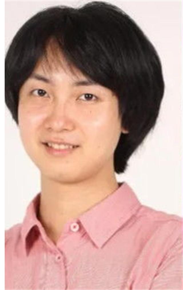 In 2005, Liu Ting, who "backed his mother to school", changed sex ten ...