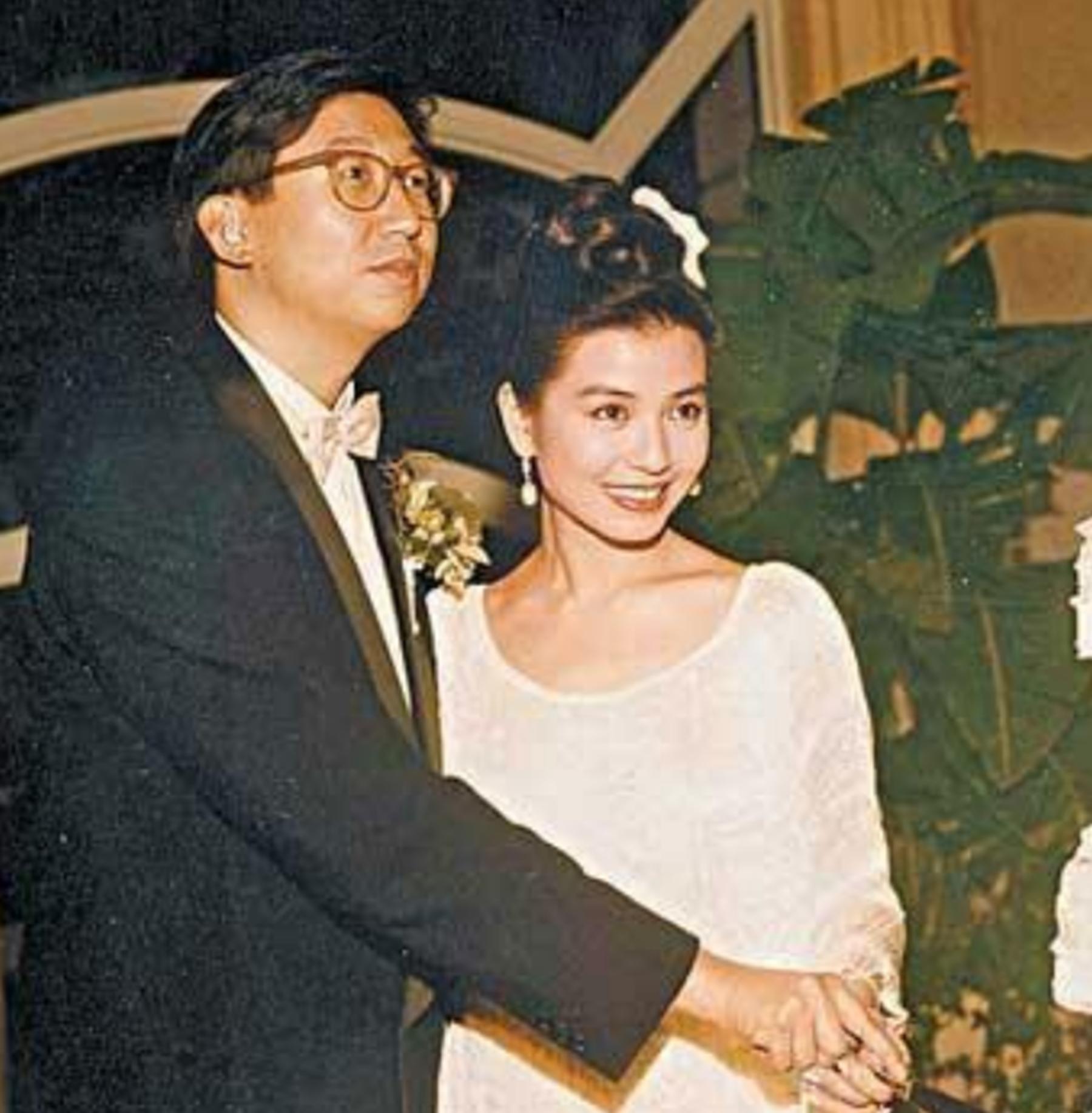 In 1987, a wealthy businessman bid 7-figure for pursuit. Zhong Chuhong ...