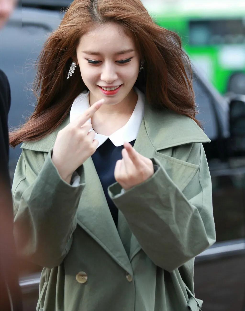 Korean Actress Park Ji Yeon - iNEWS