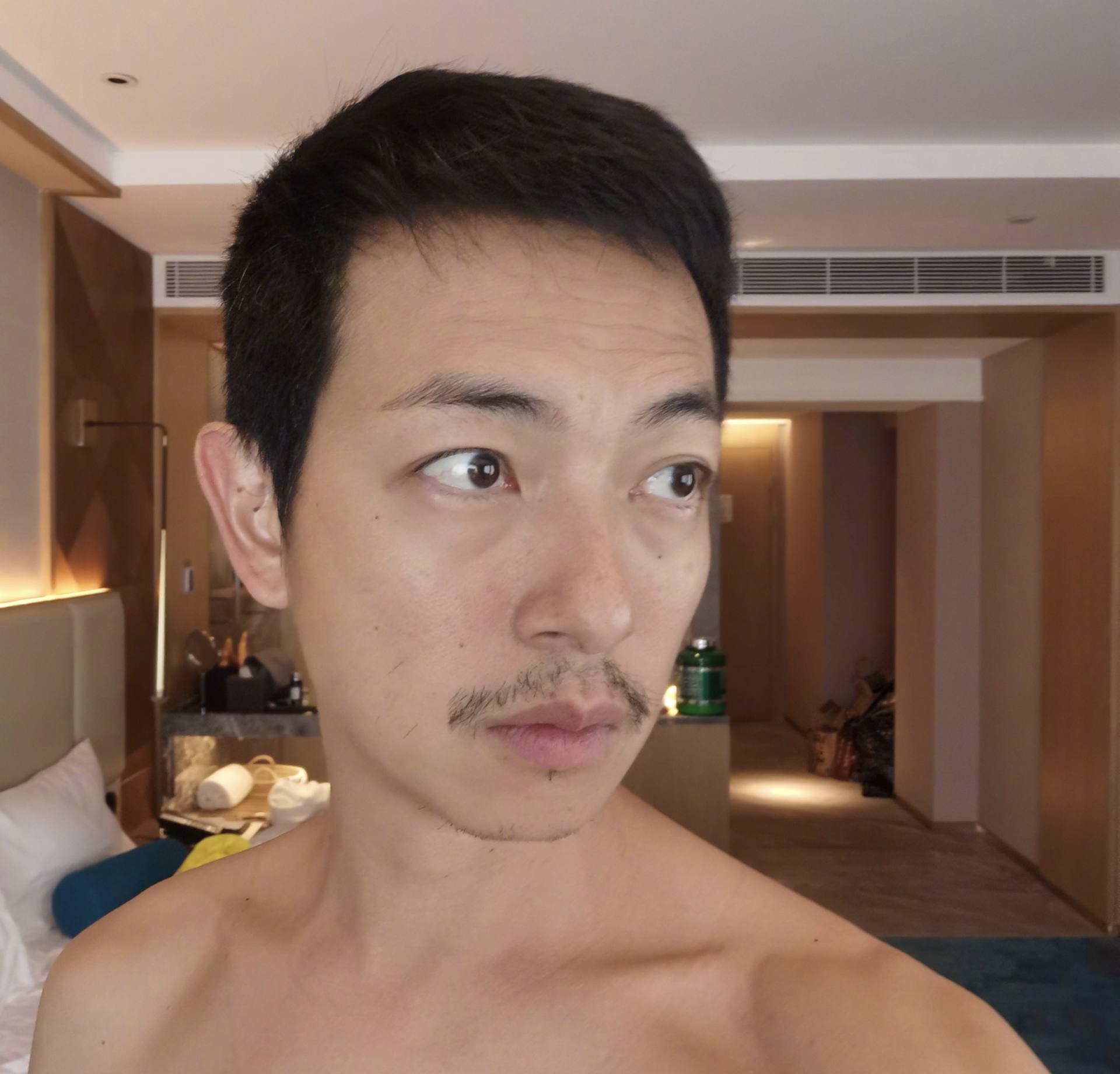 Congratulations!TVB actor Liang Jinghui went north to become a movie actor and wanted his ...