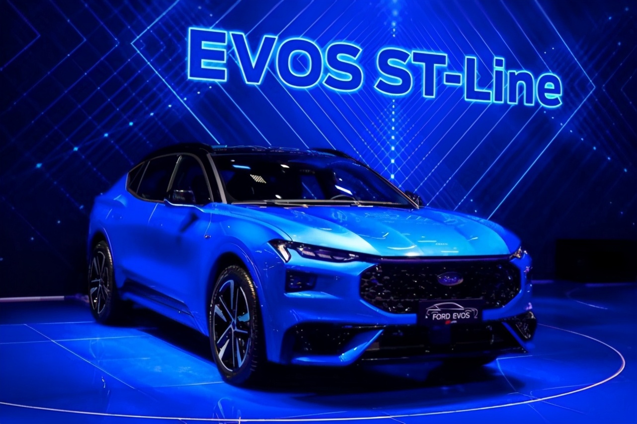 The auto show debut!Changan Ford's new EVOS unveiled, all models from 2 ...