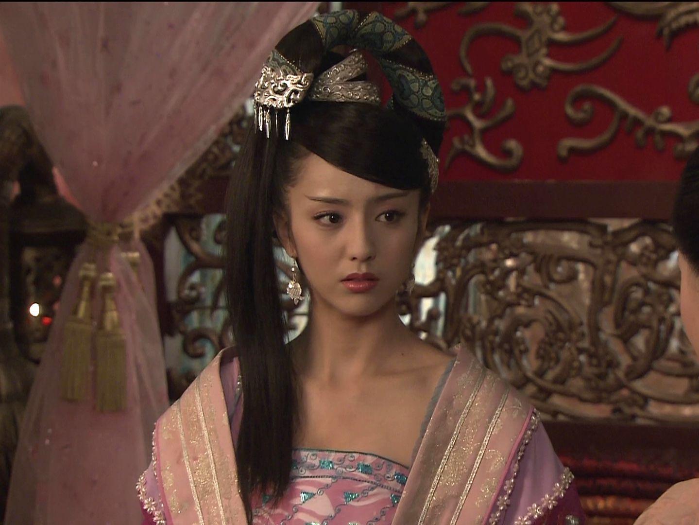 Emperor Han Cheng was emptied by alcohol, and repeatedly pretended to ...