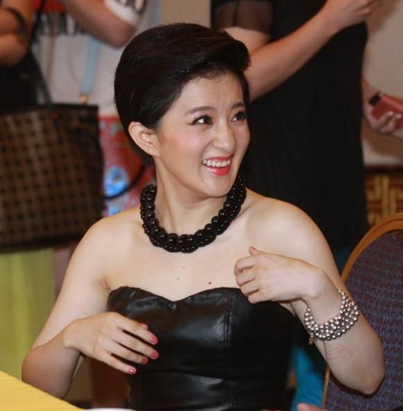 "Wan Jun" was broadcast for 31 years. At that time, Song Zuying was ...