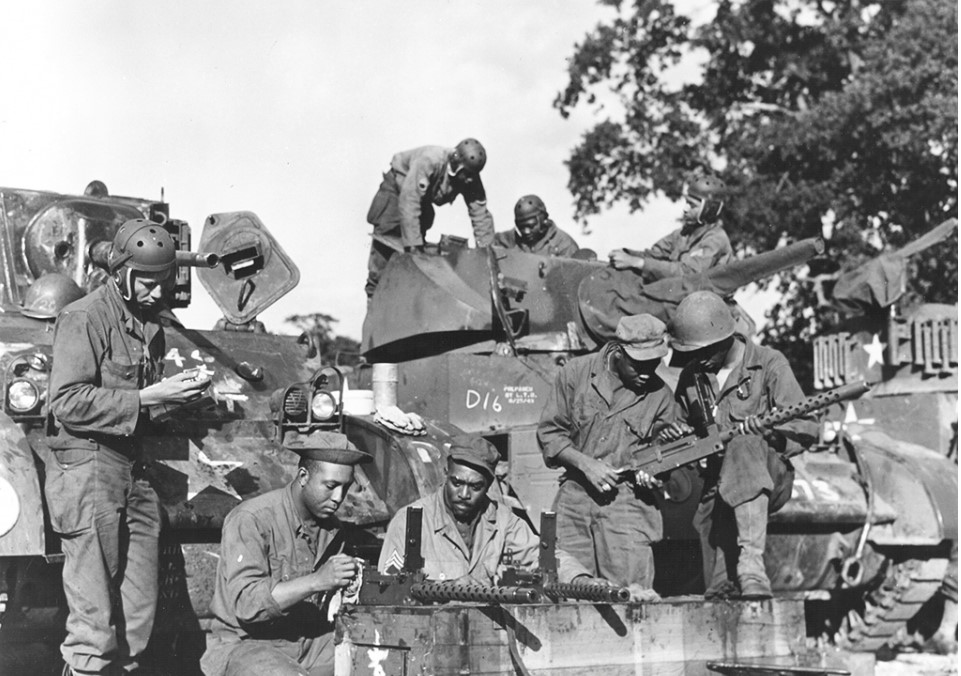 An internal battle between American soldiers in World War II-the Battle ...