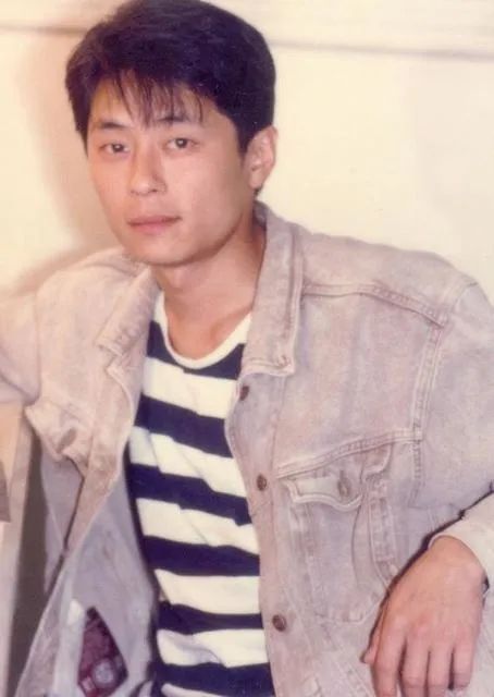 (1) The second generation of the worst stars, the sorrowful past of the ...