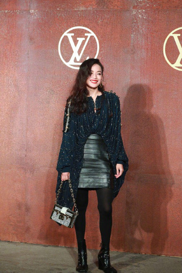 LV big show: Liu Yifei gains weight, Zhou Dongyu loses his ribs, Zhang Ziyi undresses and ...