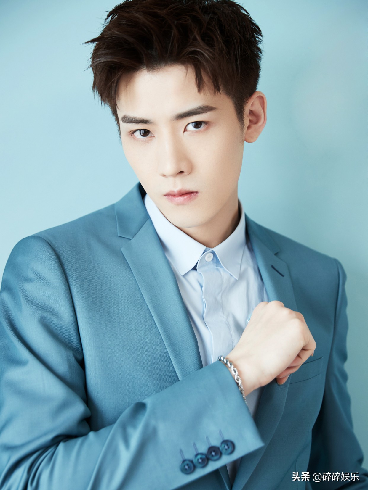 R1SE who is the last to remove the prefix?Ren Hao has a high ...