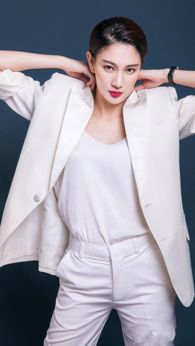 Hou Mengsha was recognized by the audience for playing the image of a ...