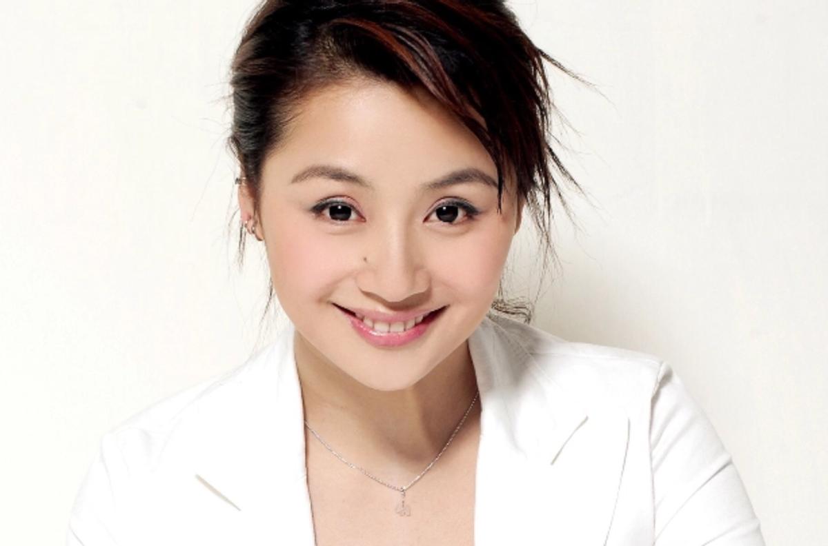 Why did the former sister of CCTV, Cao Ying, suddenly disappear?It's not weird to see what she ...