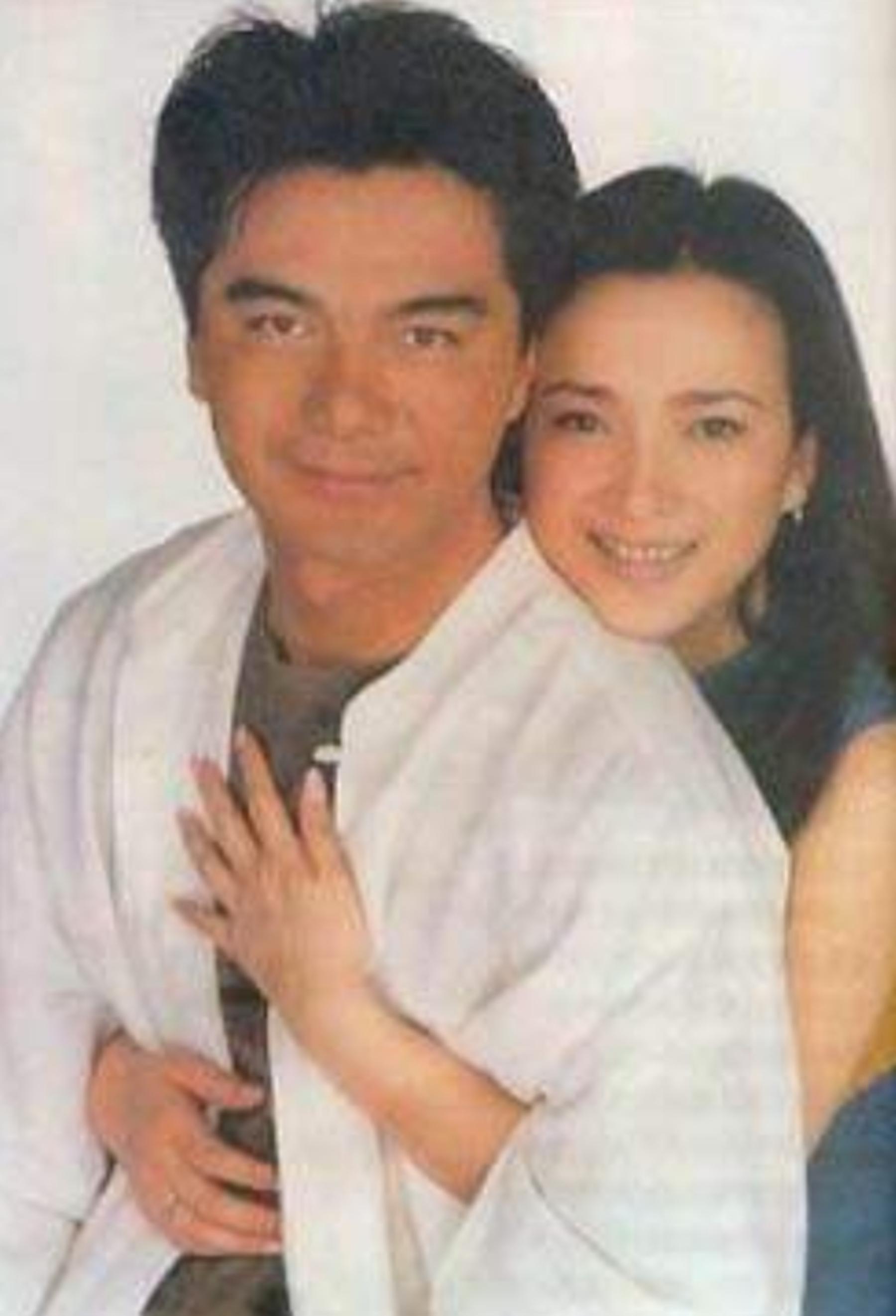 He Qing's only son is in the same frame as Jiang Yiyi, with ordinary looks and obvious flaws ...