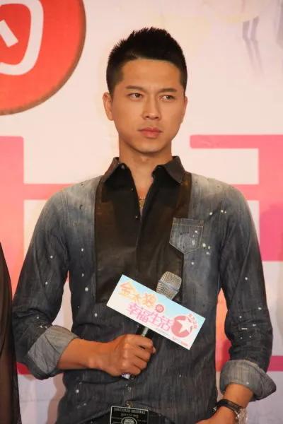 Powerful Actor ~ Wang Lei - iNEWS