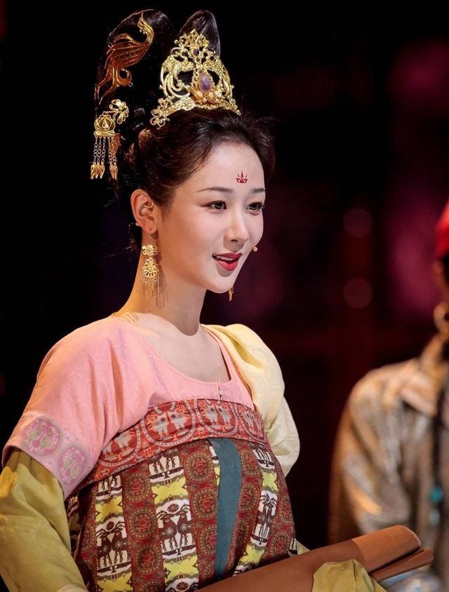 Inventory of the look of "National Treasure": highlight the beauty of ...