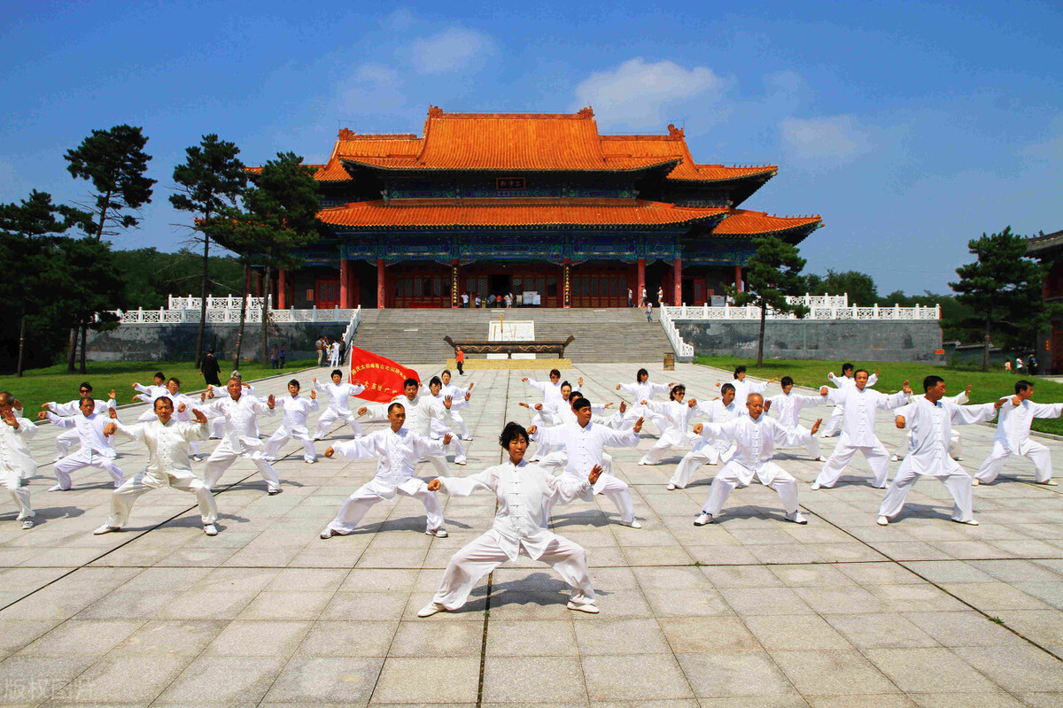 Taoism advocates equality of all things, but requires three sacrifices ...