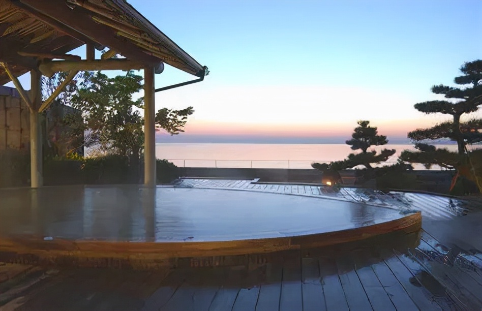 Hot spring design brings hot springs to life - iNEWS