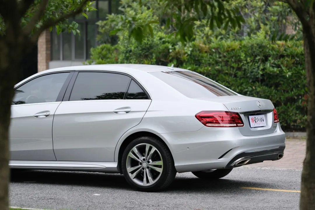 Mercedes-Benz E260L: the price of the C-class, the quality of the E-class, the predecessor of ...