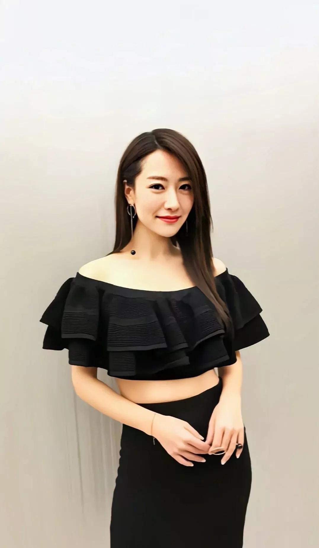 Bai Bing, a woman who looks like Kim Hee Sun - iNEWS
