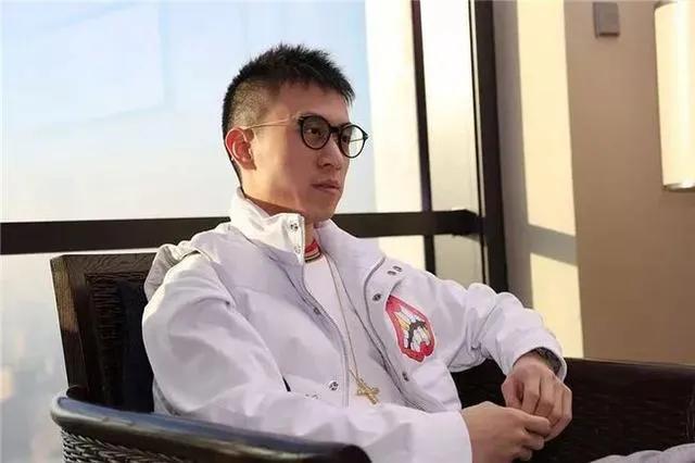 Qin Fen, who is not worth losing to Wang Sicong, and whose family is ...