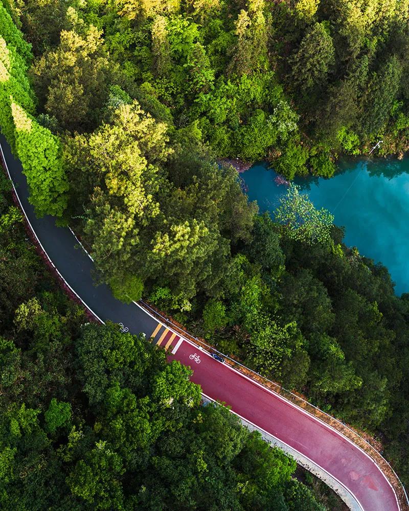 The beautiful "open" secret town, from early morning to sunset, you can ...