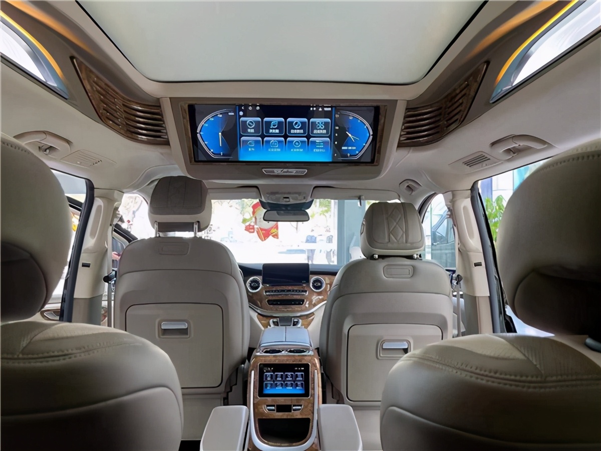 Mercedes-Benz V260L retrofits Bach VS680, double-pin custom-made supreme luxury seven-seater MPV ...