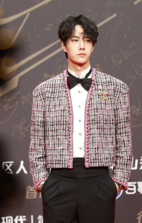 The martial arts sceneries in "You Fei" are full of plastic - iNEWS